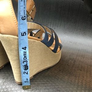 Pierre Dumas | Shoes | Pierre Dumas Patty8 Strappy Platform | Poshmark